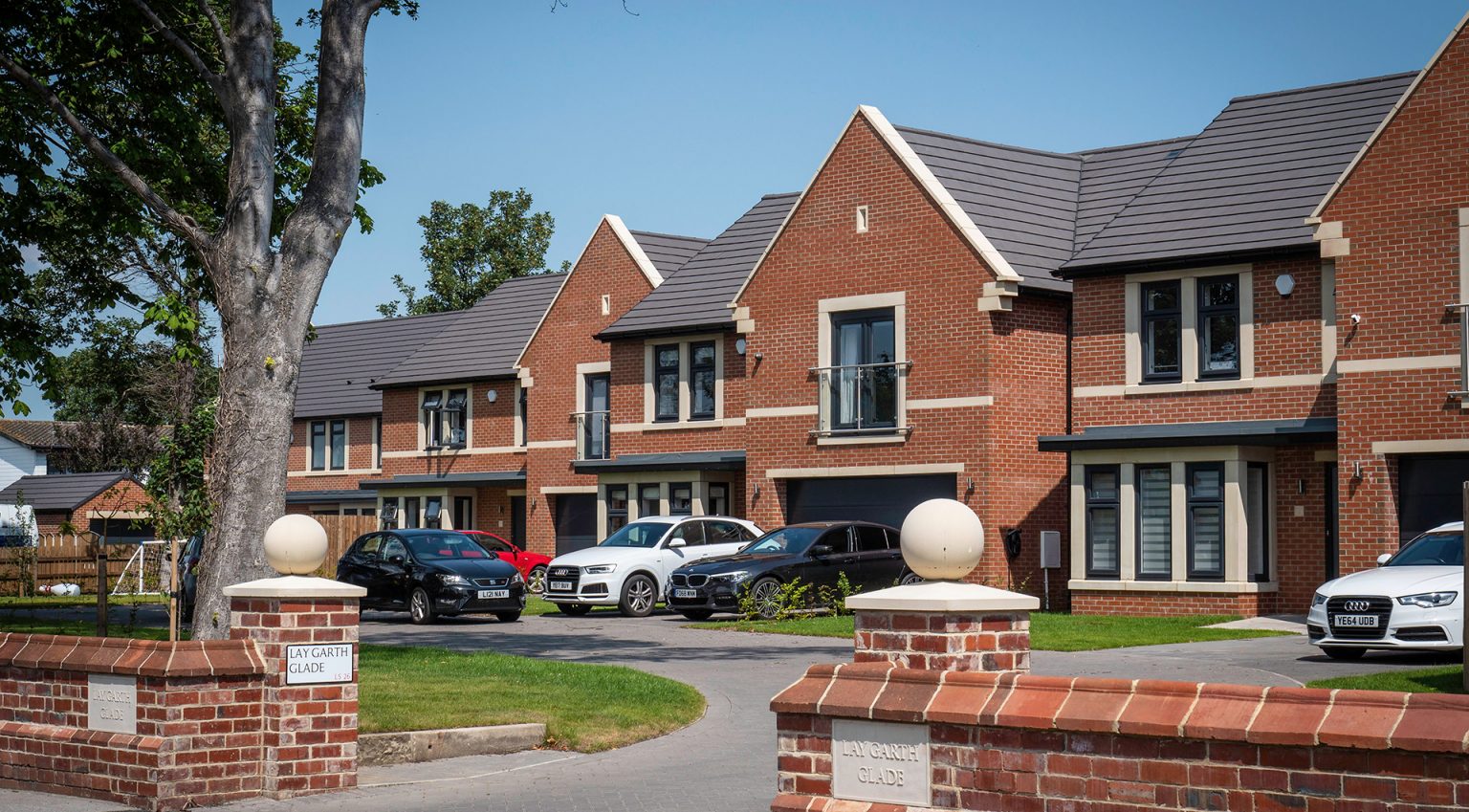 Lay Garth | Advent Developments